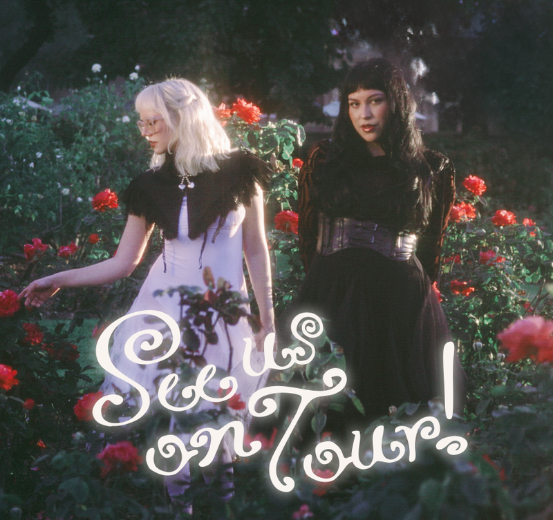 Tour ⚘ The Two Lips Official Store